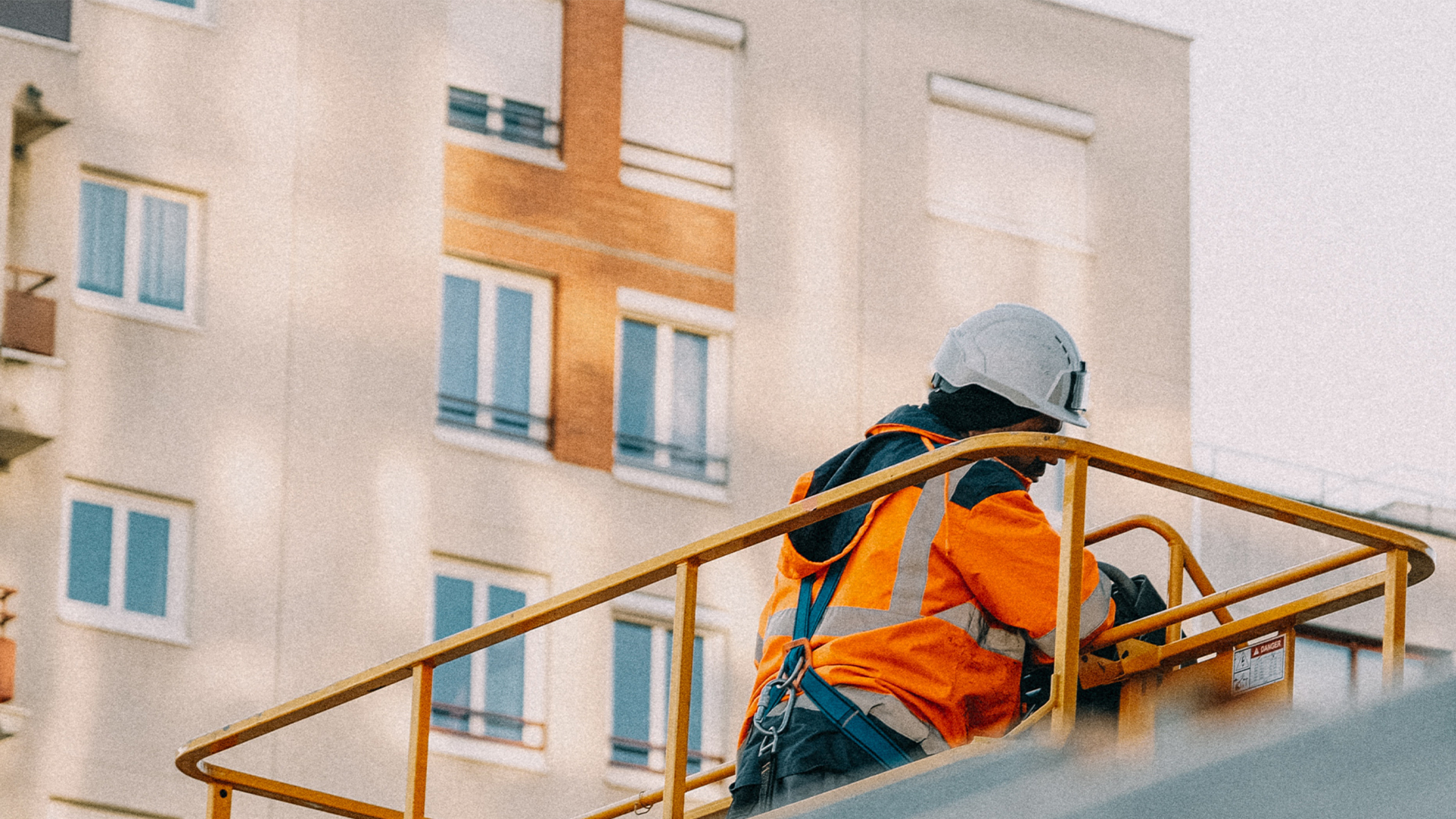 PREVENTING WORKPLACE INJURIES IN CONSTRUCTION | REALiT Capture Solutions